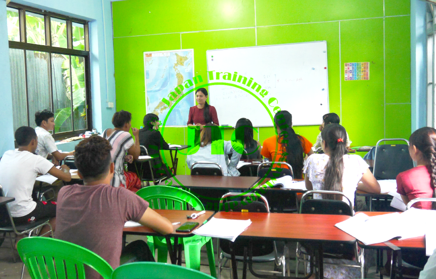 Japanese Native Teachers | JTC